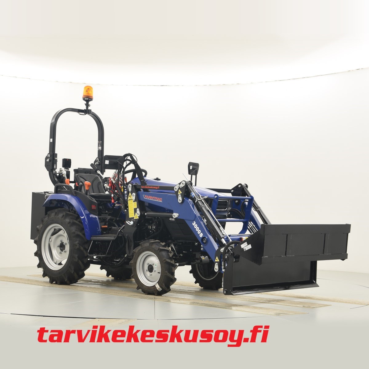 Farmtrac 20 traktori 4WD 9+3 etukuormaajalla | Tarvike.com