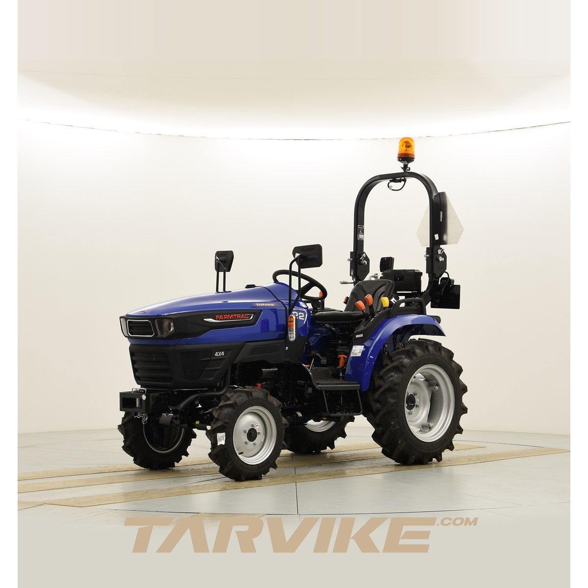Farmtrac 22 traktori, 4WD 9+3 | Tarvike.com