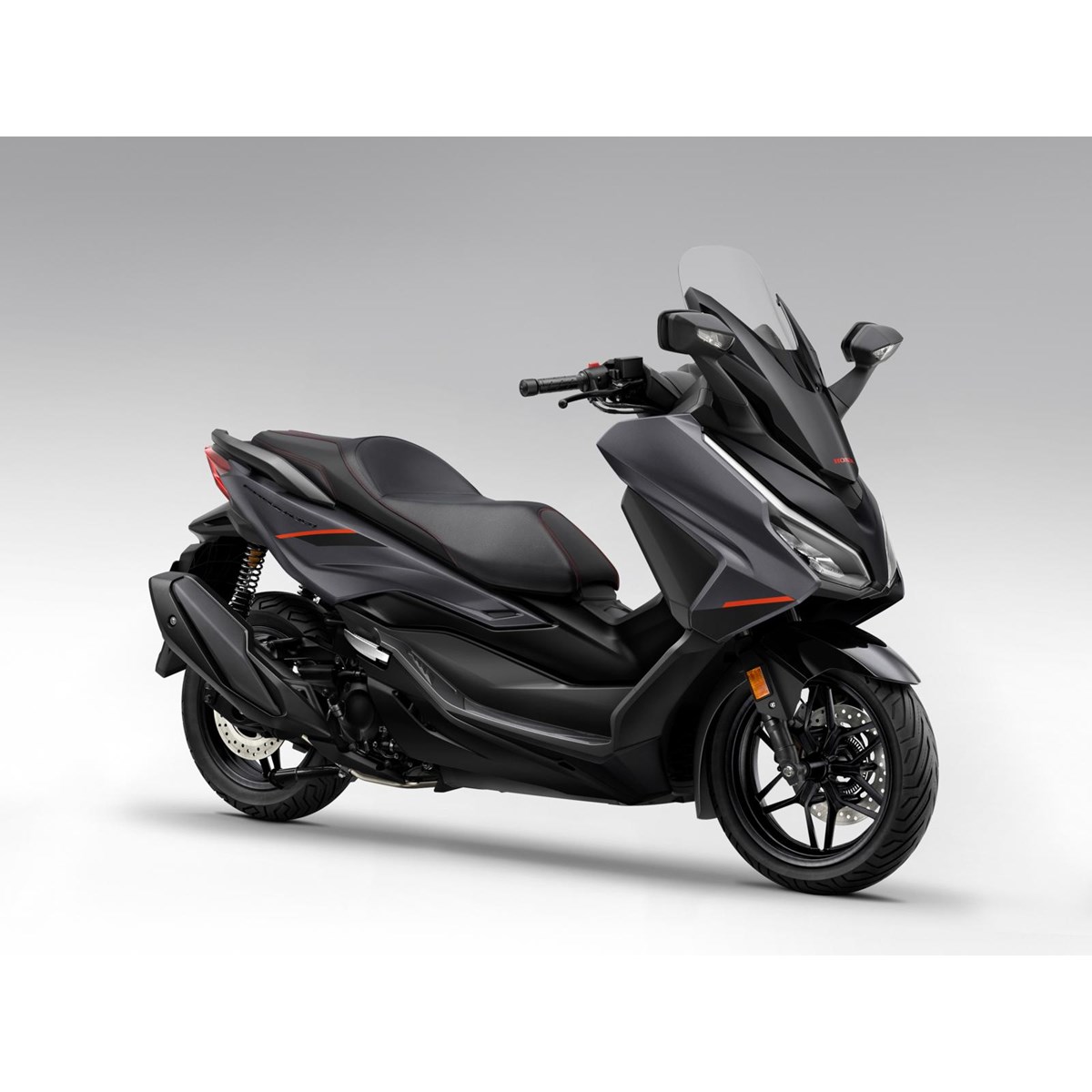 2025 Honda Forza 350 SE Skootteri | Tarvike.com